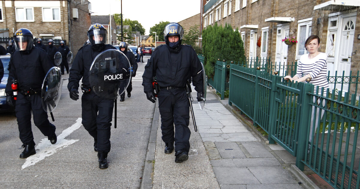 Did Riot Police Illegally Evict a Homeless Shelter? | Novara Media