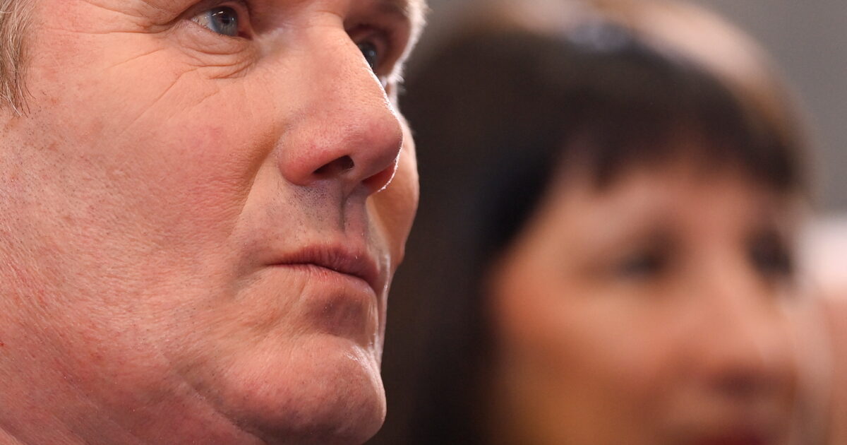 Labour Councillors Are Defying Keir Starmer to Back a Ceasefire in Gaza ...